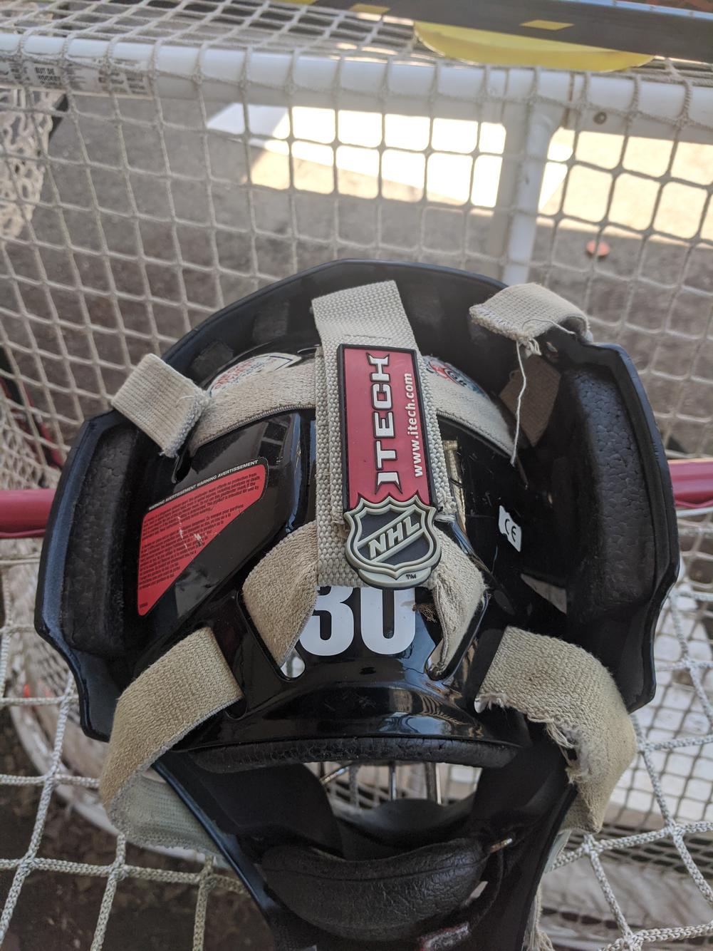 Dinosaur design Junior Used Itech 2500 GoalieMask | SidelineSwap