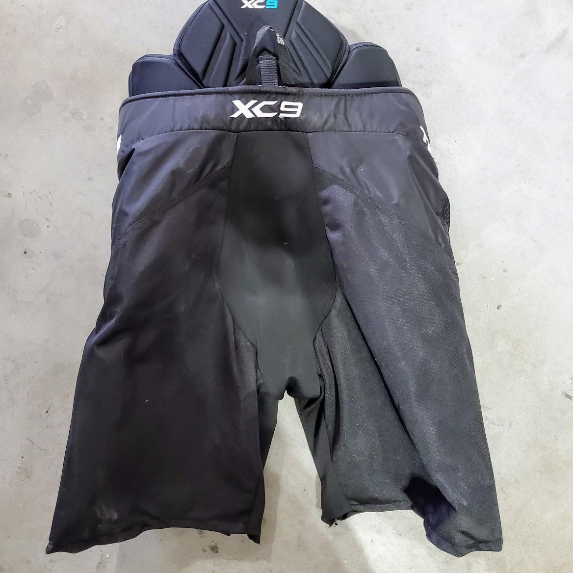 TRUE XC9 ICE HOCKEY SENIOR GIRDLE WITH BLACK SHELL | SidelineSwap