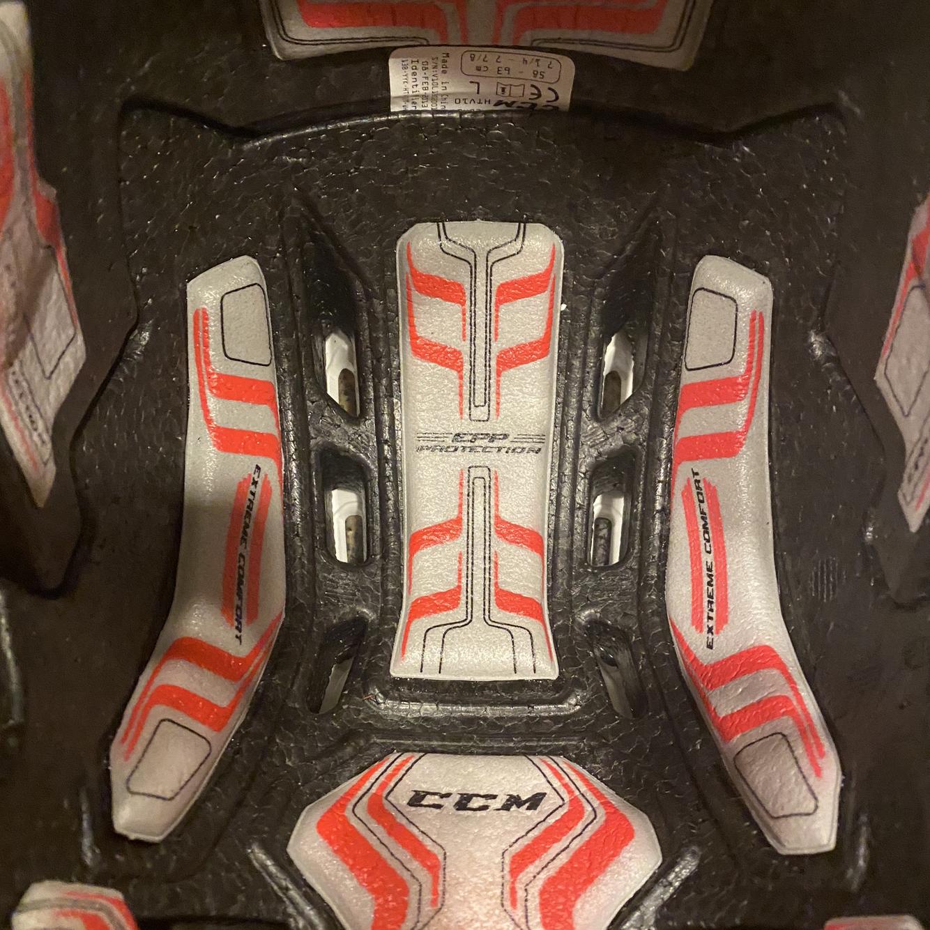 White Used Large CCM Vector V10 Pro Stock Helmet And Oakley Visor ...