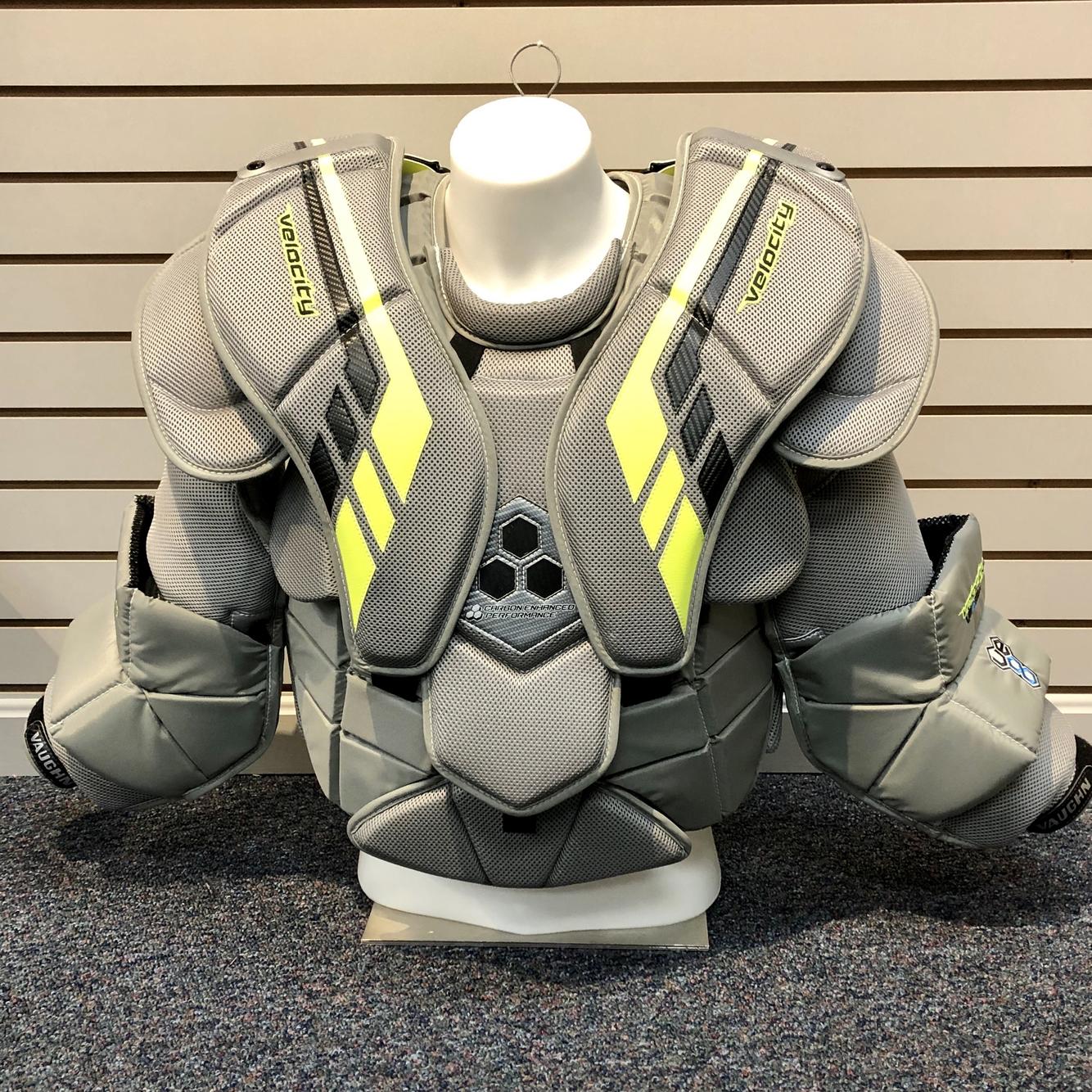New Vaughn Velocity VE8 Pro Carbon Adult Large Goalie Chest Protector ...