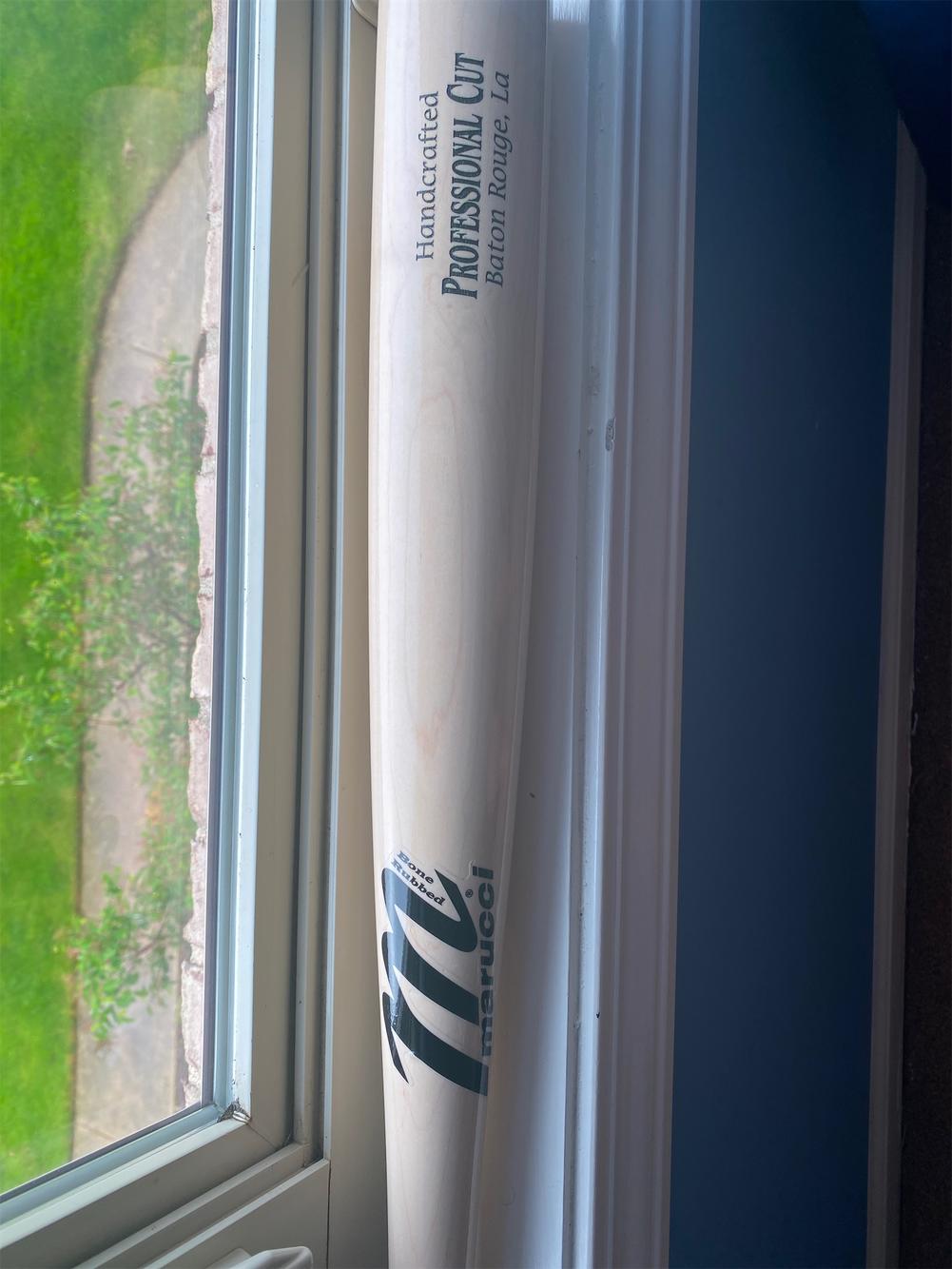 New Wood Pro Cut (-3) 31 oz 34" Bat | SidelineSwap