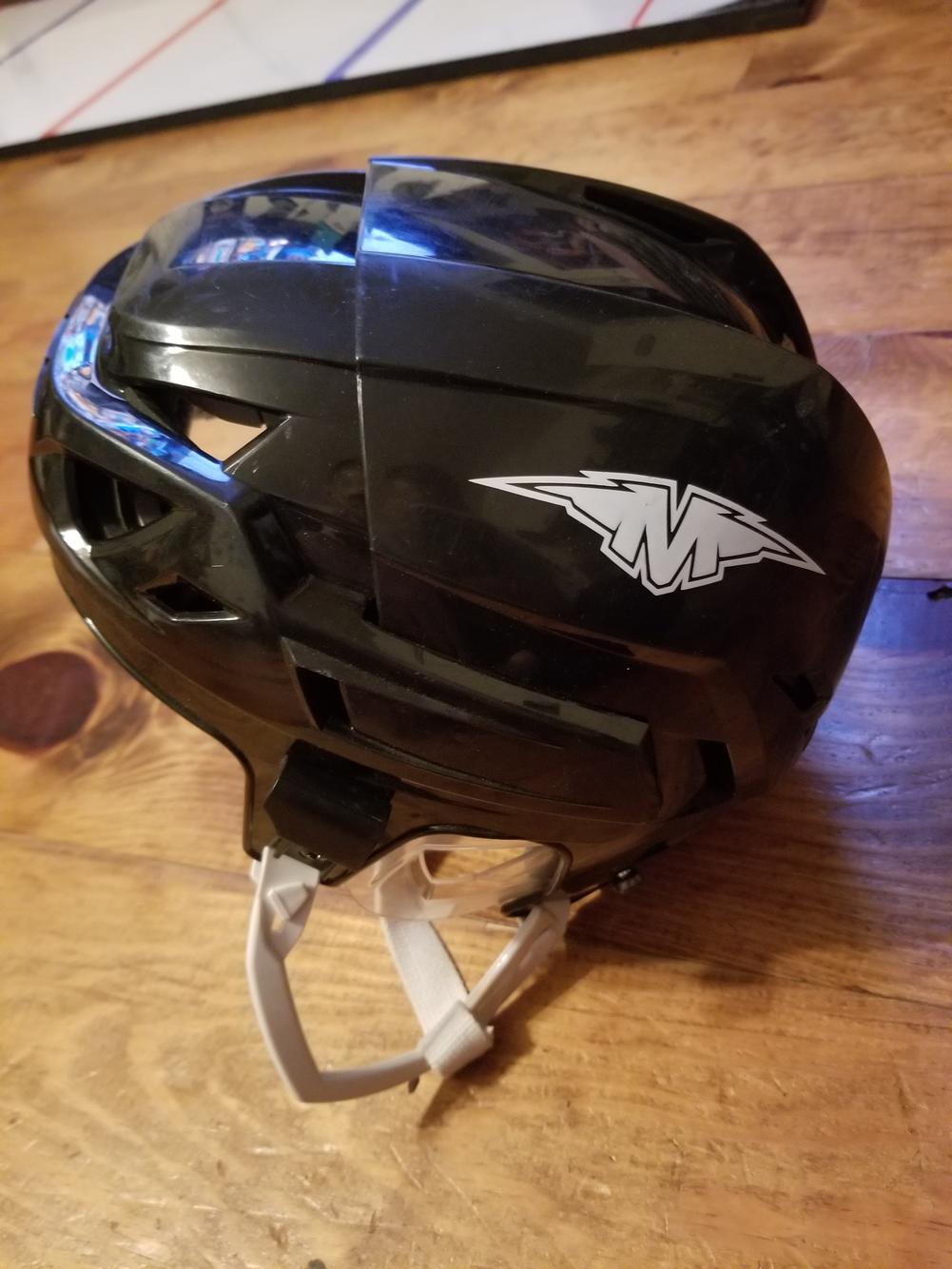 Used Mission Inhaler Adult Medium Helmet | SidelineSwap