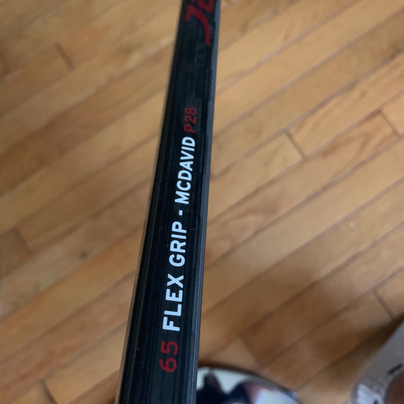 New Left Handed JetSpeed 65 Flex P28 McDavid Curve Hockey Stick ...
