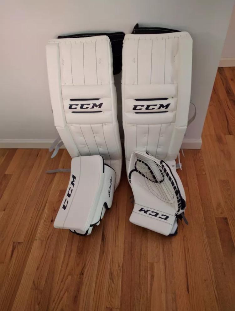 Used UNDER 3 TIMES 33+1" CCM Regular Retro Flex 550 Goalie Full Set ...