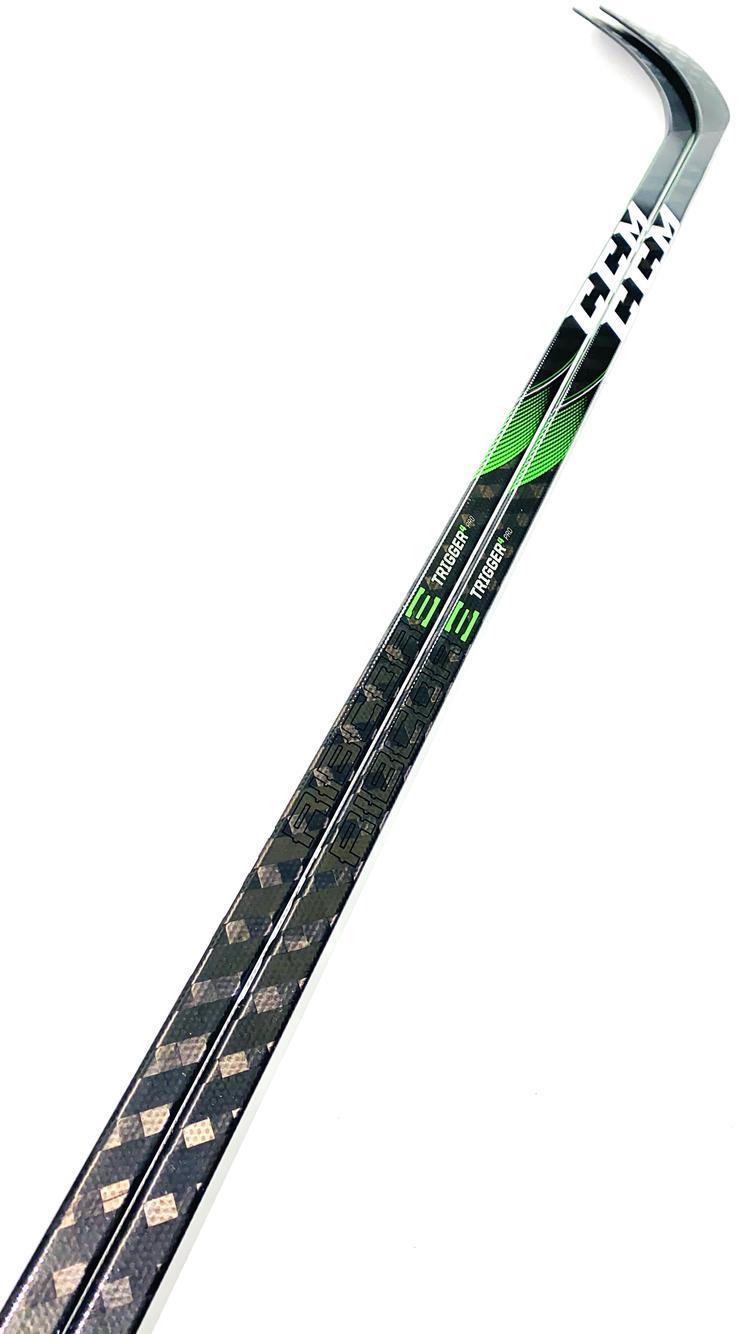 2 pack CCM Trigger 4 Pro RH 120 Flex P15 65" | SidelineSwap