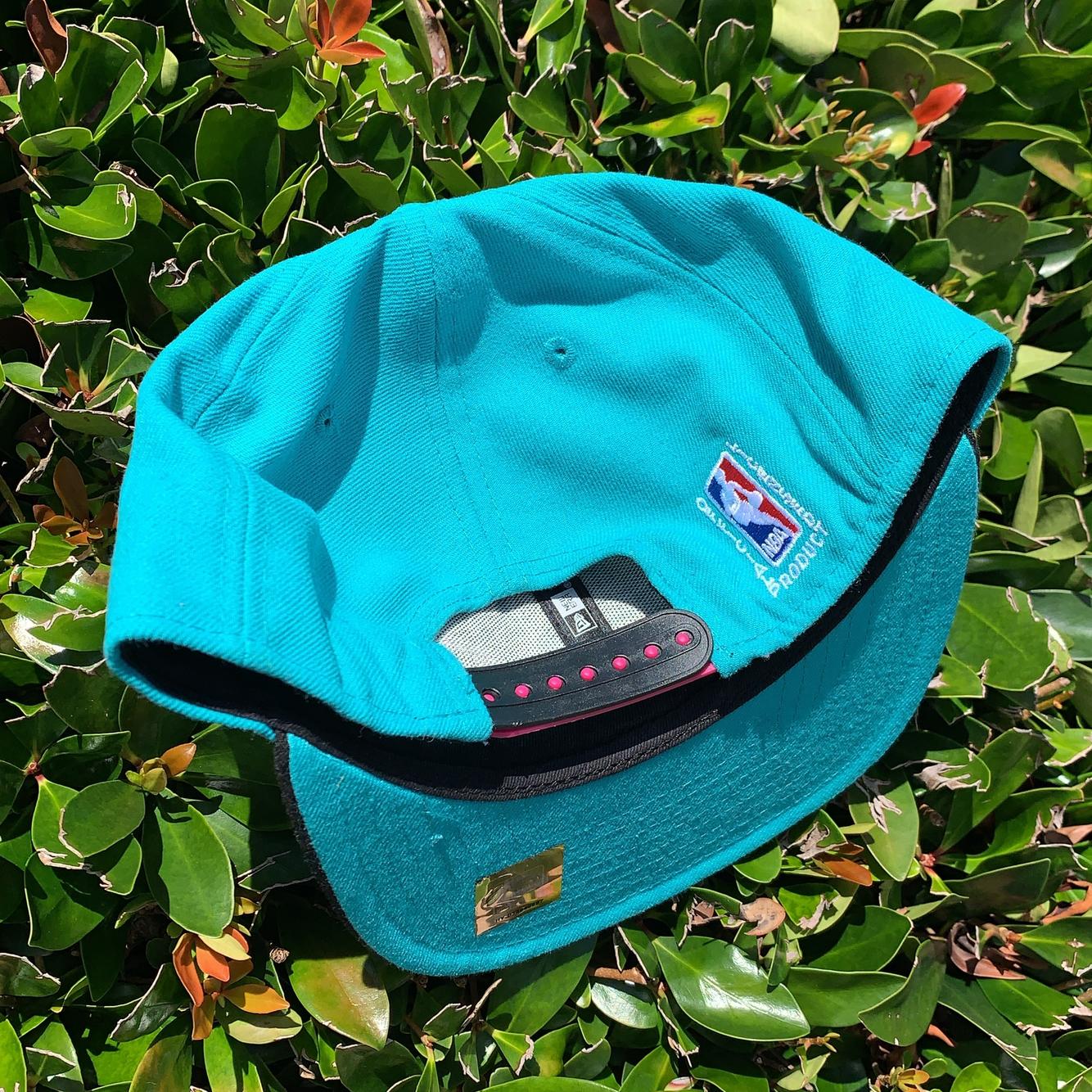 San Antonio Spurs NBA South Beach Snapback New Era Miami Colorway Hat ...