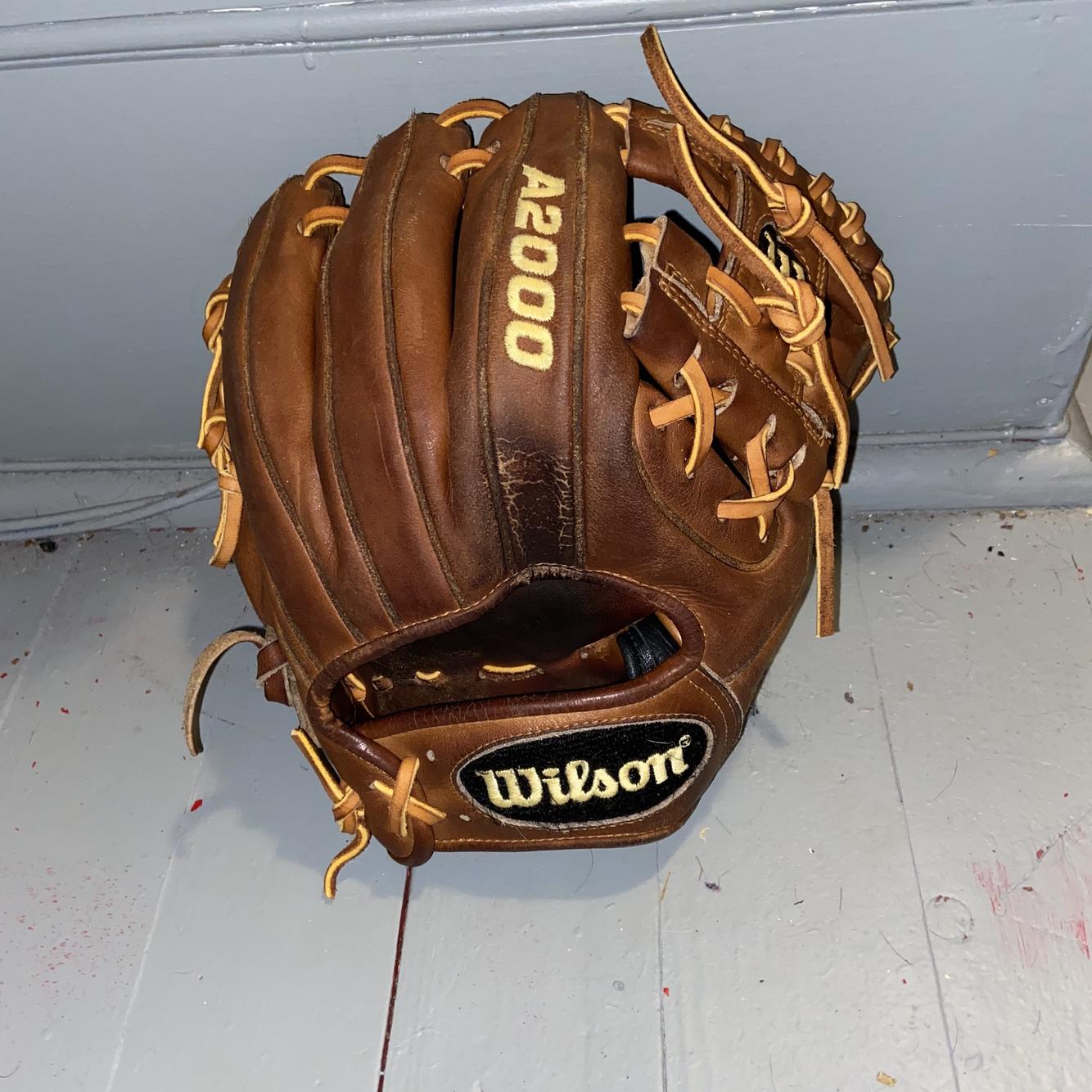 Pro Issue Wilson A2000 11.25 | SidelineSwap