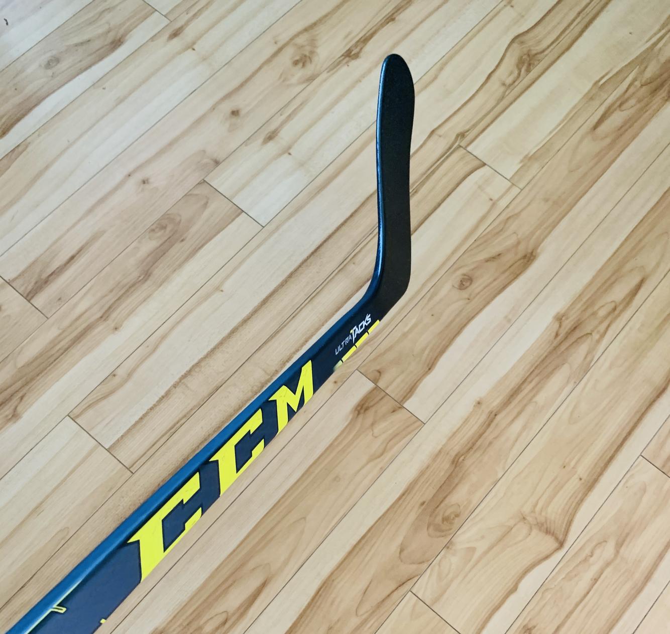 New Pavel Datsyuk CCM Left Hand Ultra Tacks Hockey Stick Toe Pattern ...