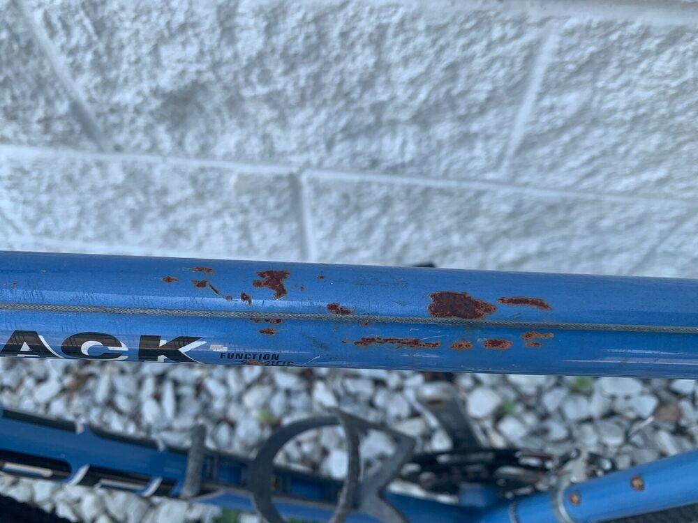 VTG TREK MultiTrack 720 Hybrid Bike 19.5 in Frame 21 Speed | SidelineSwap