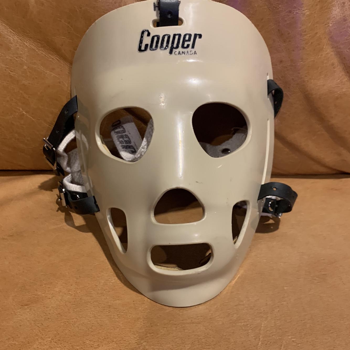 Vintage - Cooper HM7 Goalie Mask | SidelineSwap