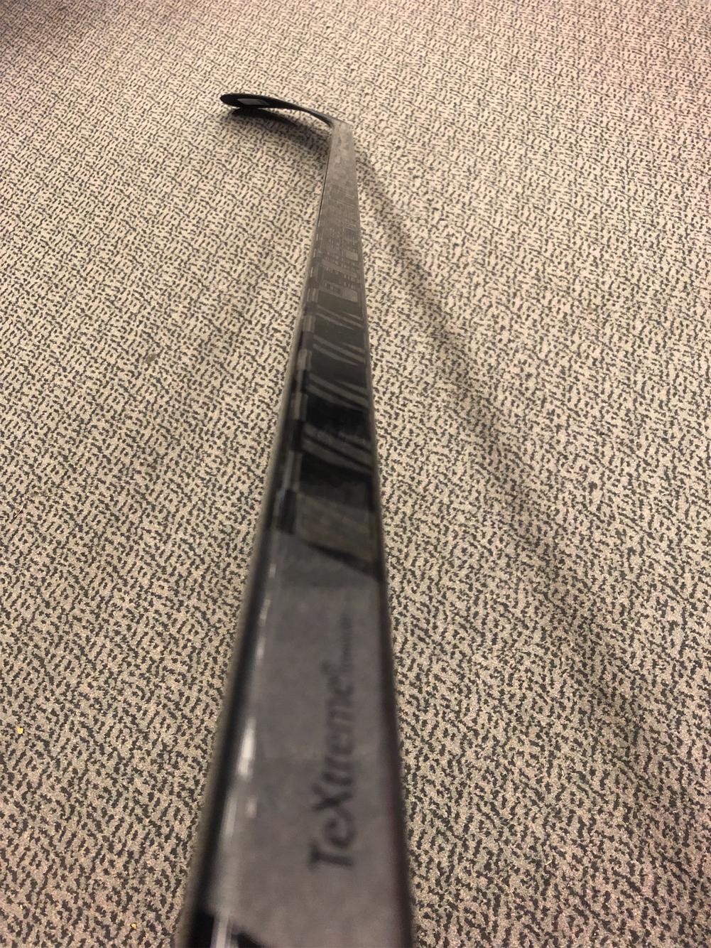 Bauer Right Handed Supreme 2S Pro P92 Pattern 87 Flex Hockey Stick ...