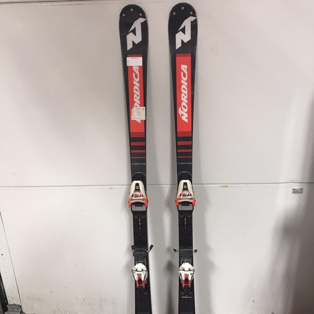 Men's 2020 Racing Dobermann SL WC With Bindings Skis | SidelineSwap