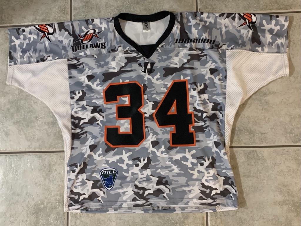 Colin Briggs Signed Jersey | SidelineSwap