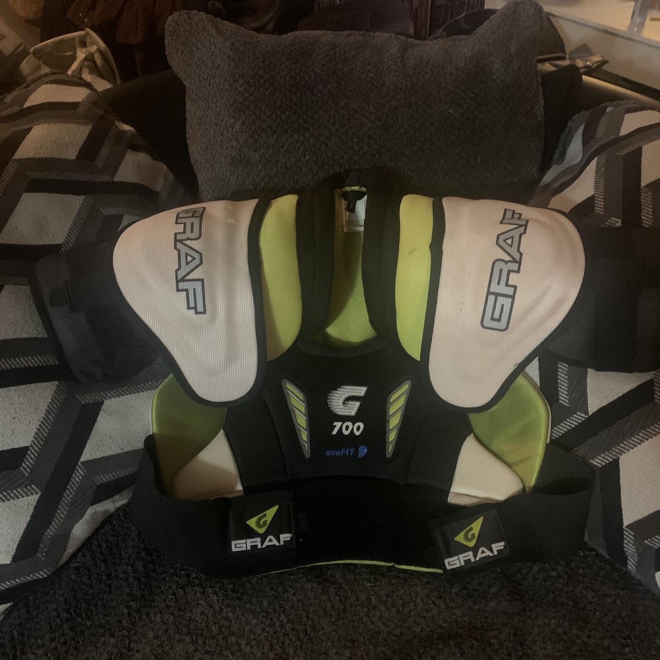 Senior Extra Large Graf Shoulder Pads | SidelineSwap