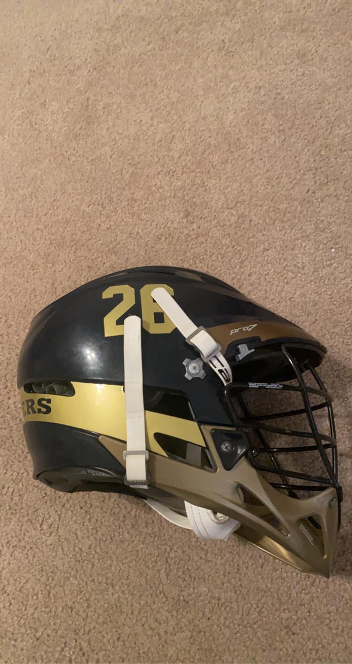 Blue Used Adult Player's Cascade Pro-7 Helmet | SidelineSwap