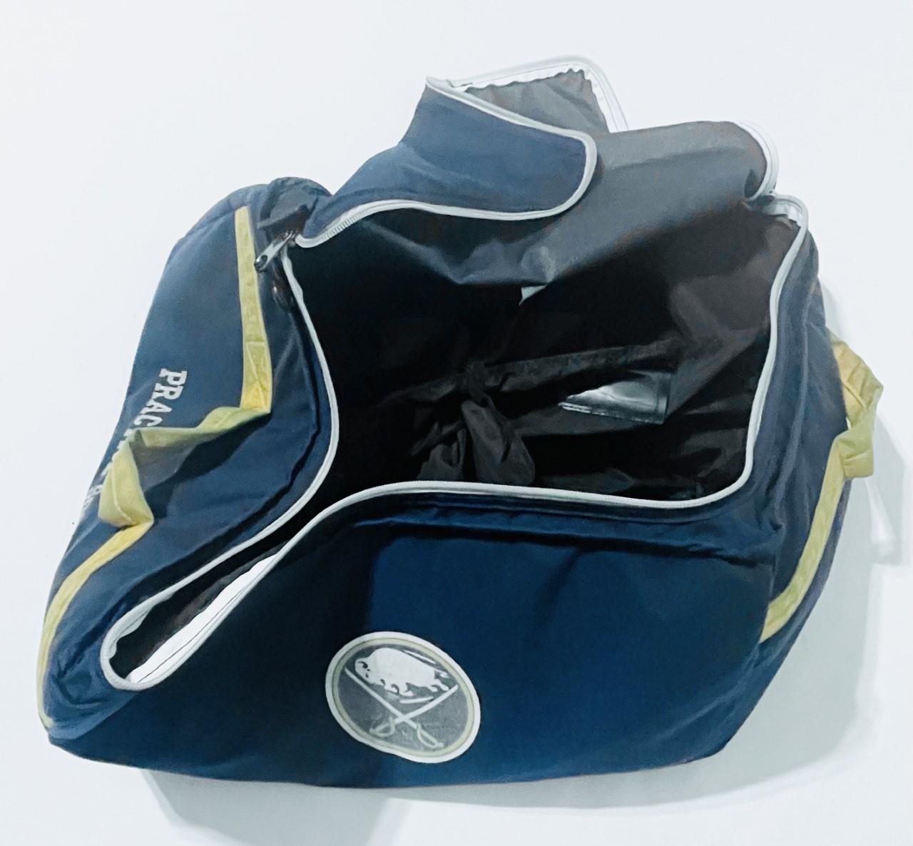 Buffalo Sabres NHL Pro Stock Single Compartment Hockey Bag | SidelineSwap