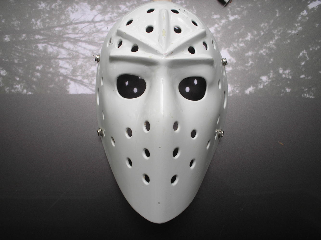 Pelle Lindbergh replica goalie mask | SidelineSwap