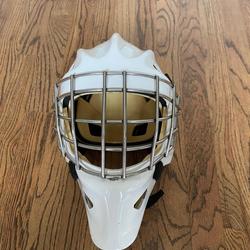 Itech Hockey Goalie Masks | 13 deals on SidelineSwap