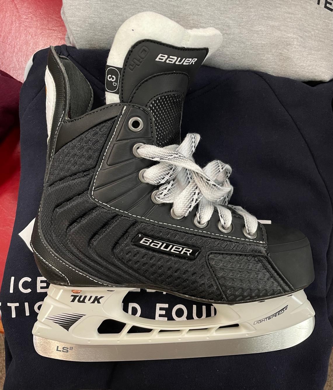 New Junior Bauer Flexlite 4.0 Hockey Skates Regular Width Size 3 ...