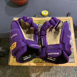 Purple Senior Bauer BAUER VAPOR TEAM PRO HOCKEY GLOVES - SENIOR 14" Pro ...