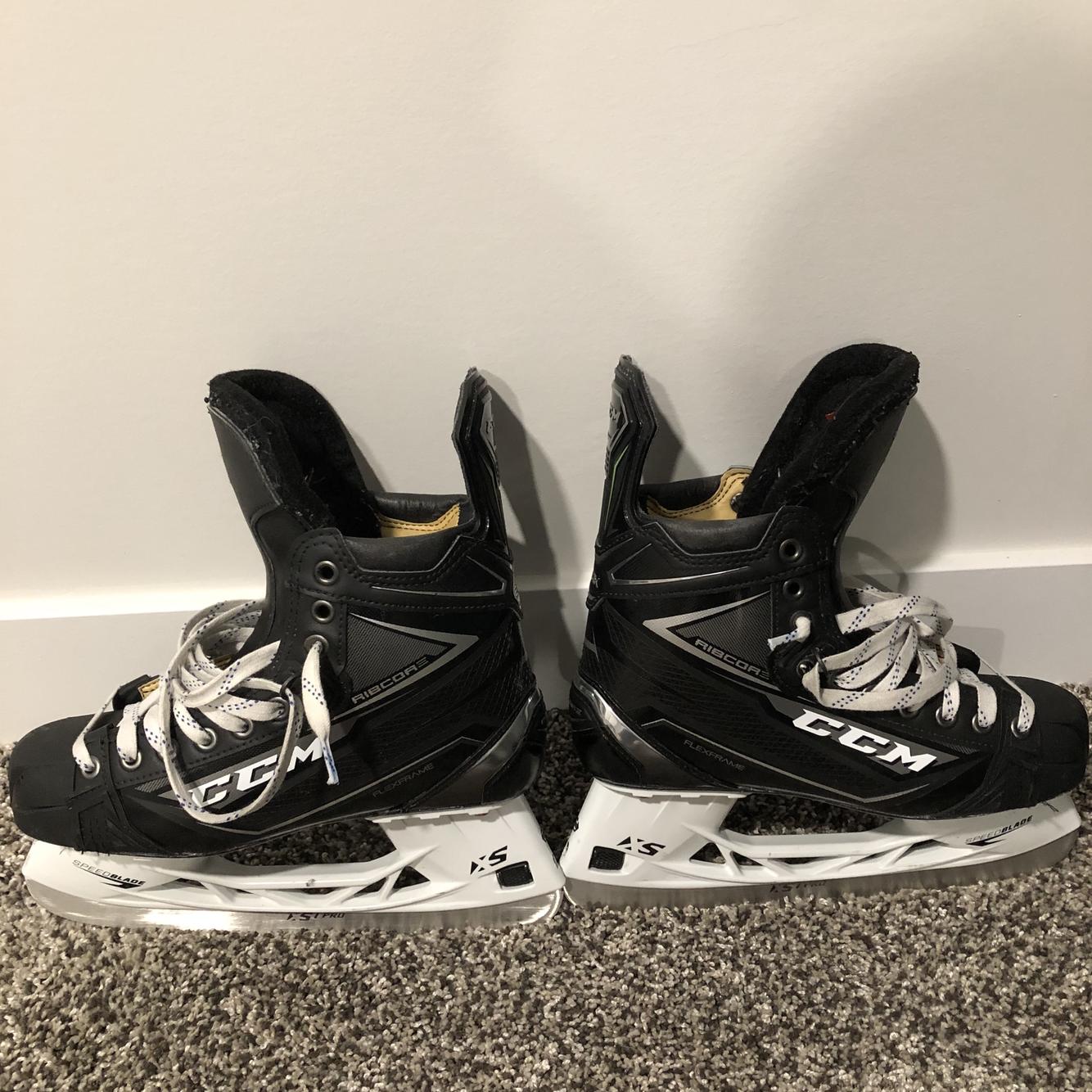Senior CCM Ribcor 80K Regular Width Pro Stock Size 7 Hockey Skates ...