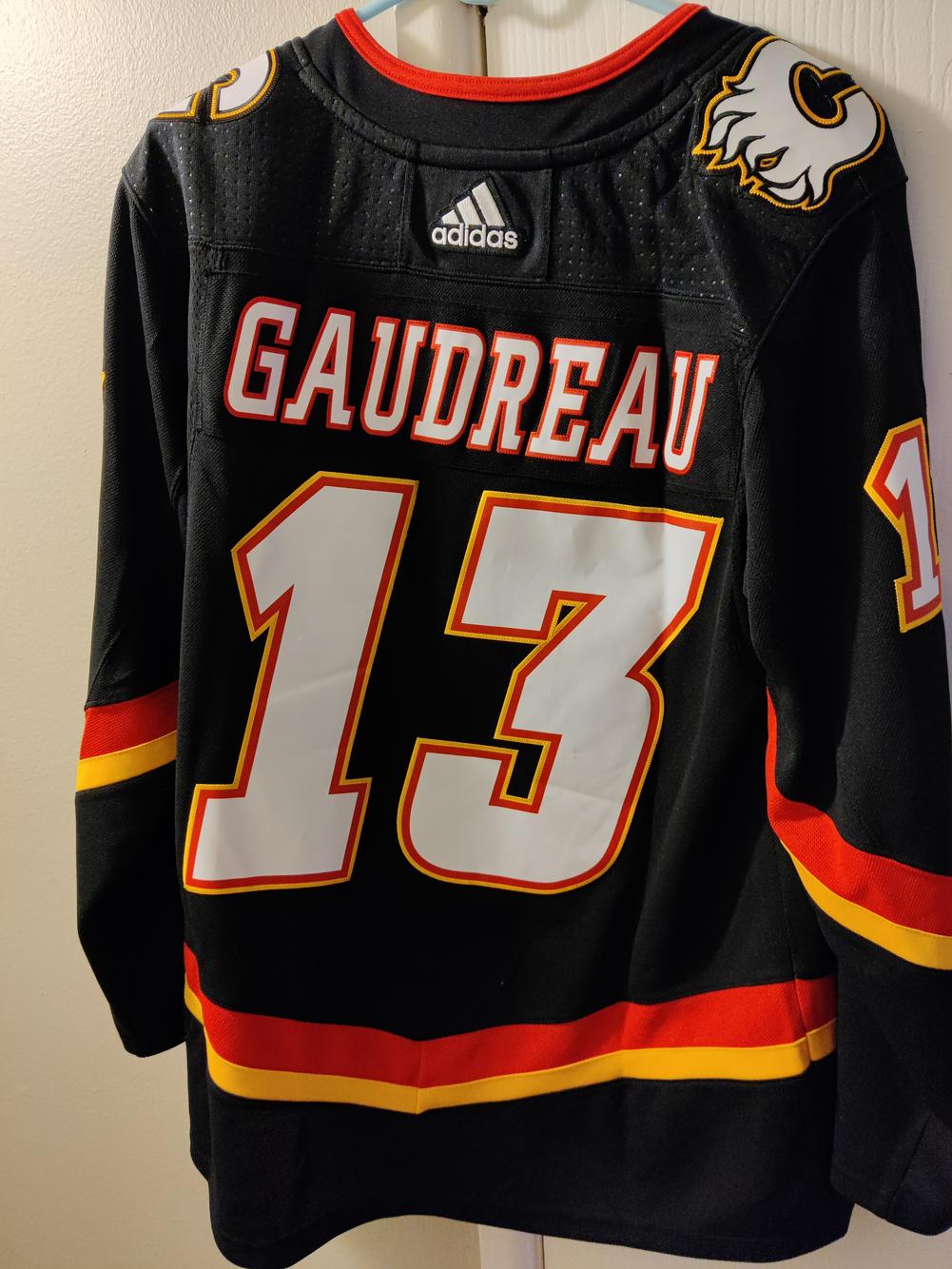 Calgary Flames Reverse Retro Adidas Jersey 50 | SidelineSwap