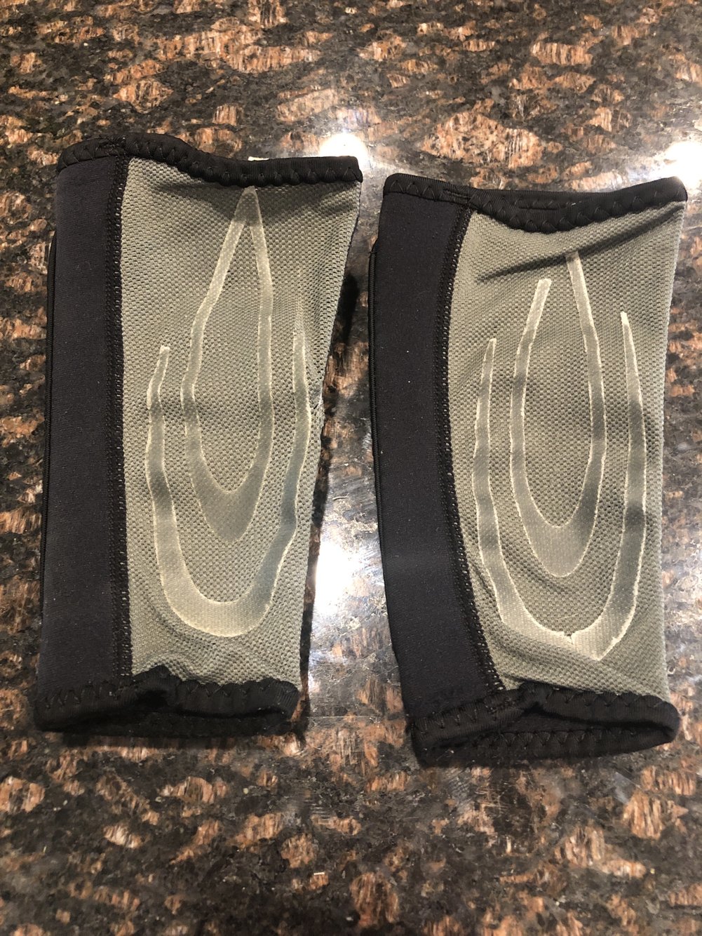 Nike Youth football forearm pads | SidelineSwap