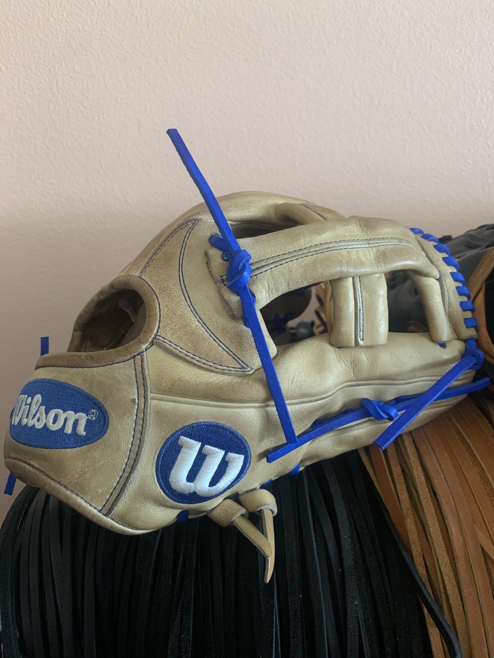Wilson A2000 EL3 11.75” | SidelineSwap