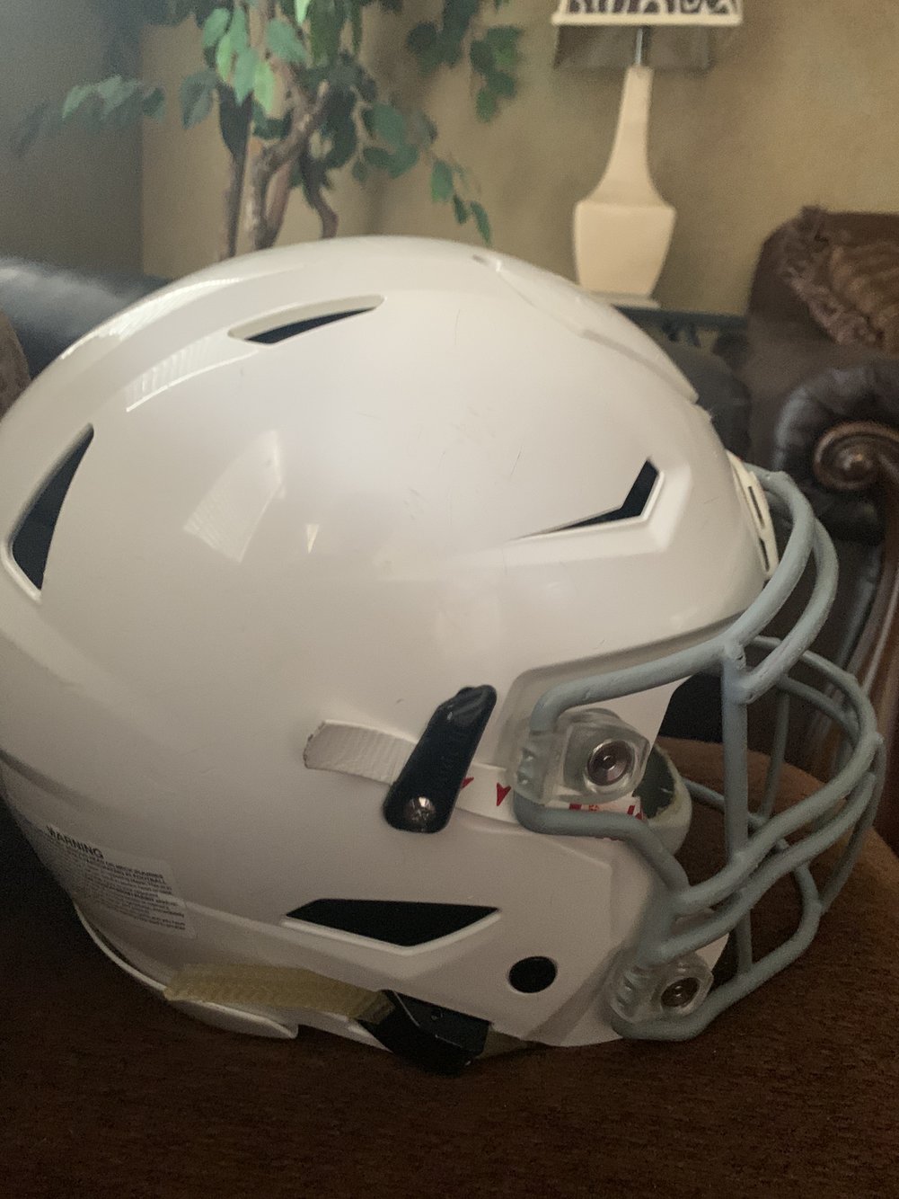 Used riddell speedflex youth Large, HAS BEEN RECONDITIONED new inside ...