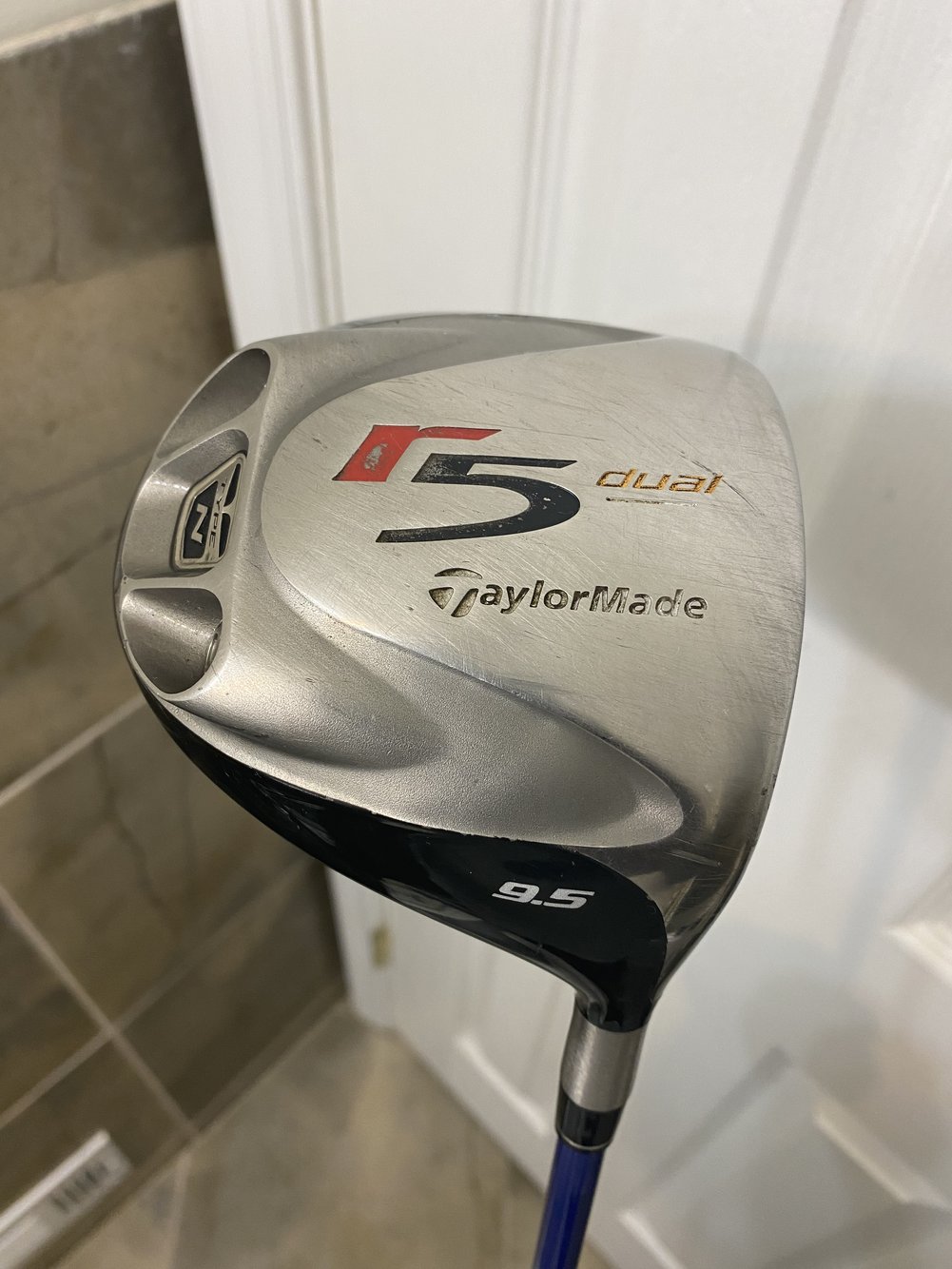 TaylorMade R5 Driver 9*5 Stiff Flex Right Handed | SidelineSwap
