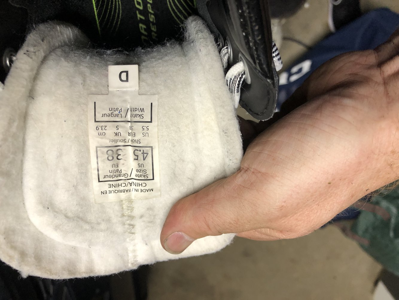 Junior CCM Regular Width Size 4.5 RibCor 76k Hockey Skates | SidelineSwap