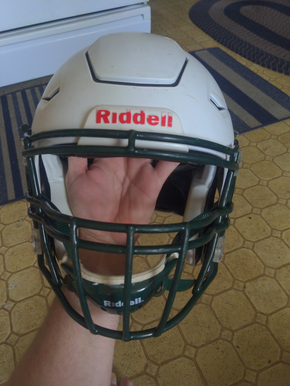 Large matte white Riddell SpeedFlex Helmet | SidelineSwap