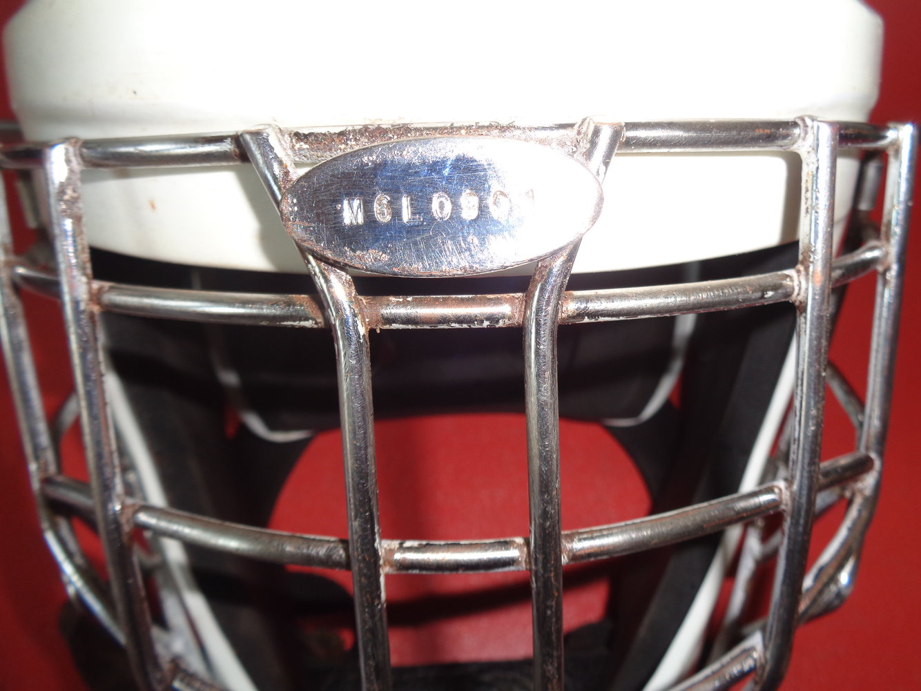 White Senior Used Itech Goalie Mask | SidelineSwap