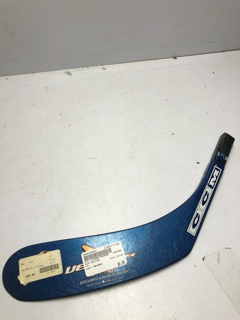 Used Ccm Vector Lh Ice Hockey Sticks Junior Blades | SidelineSwap