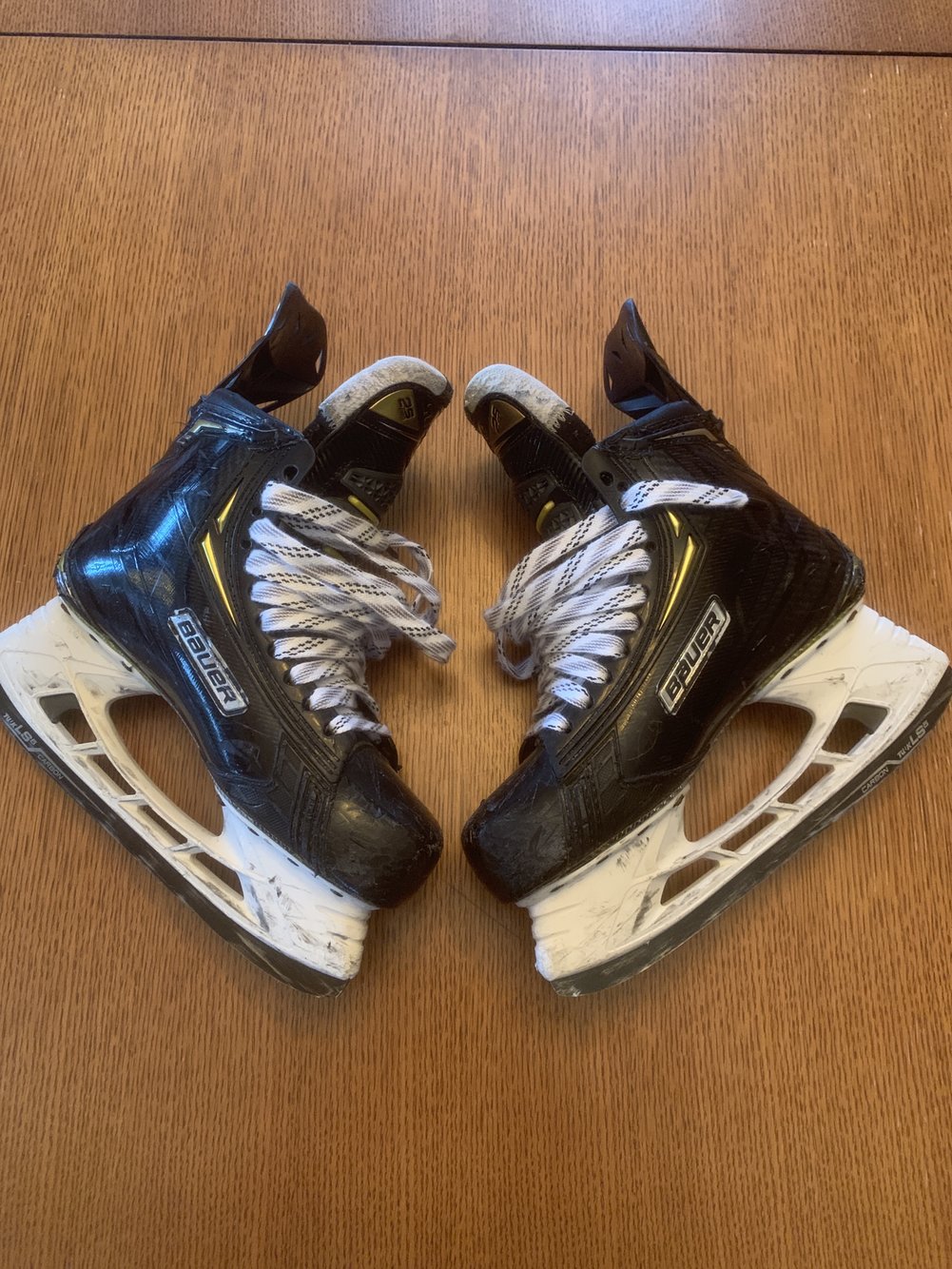Bauer Supreme 2s Pro Player Hockey Skates+STEP Blacksteel | SidelineSwap