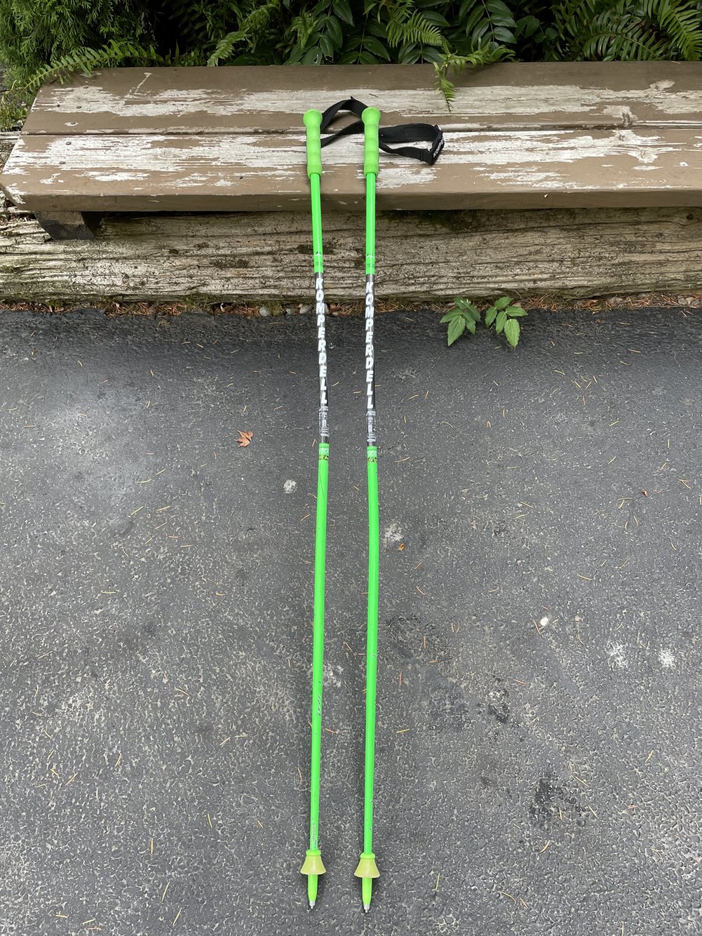 Komperdell 135 cm Carbon GS Poles | SidelineSwap