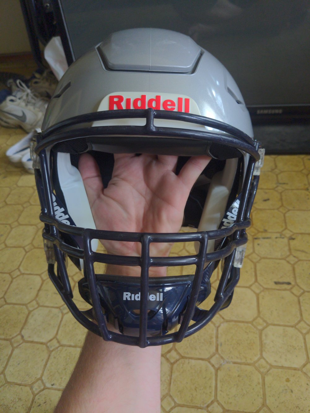 Adult large silver Riddell SpeedFlex Helmet | SidelineSwap