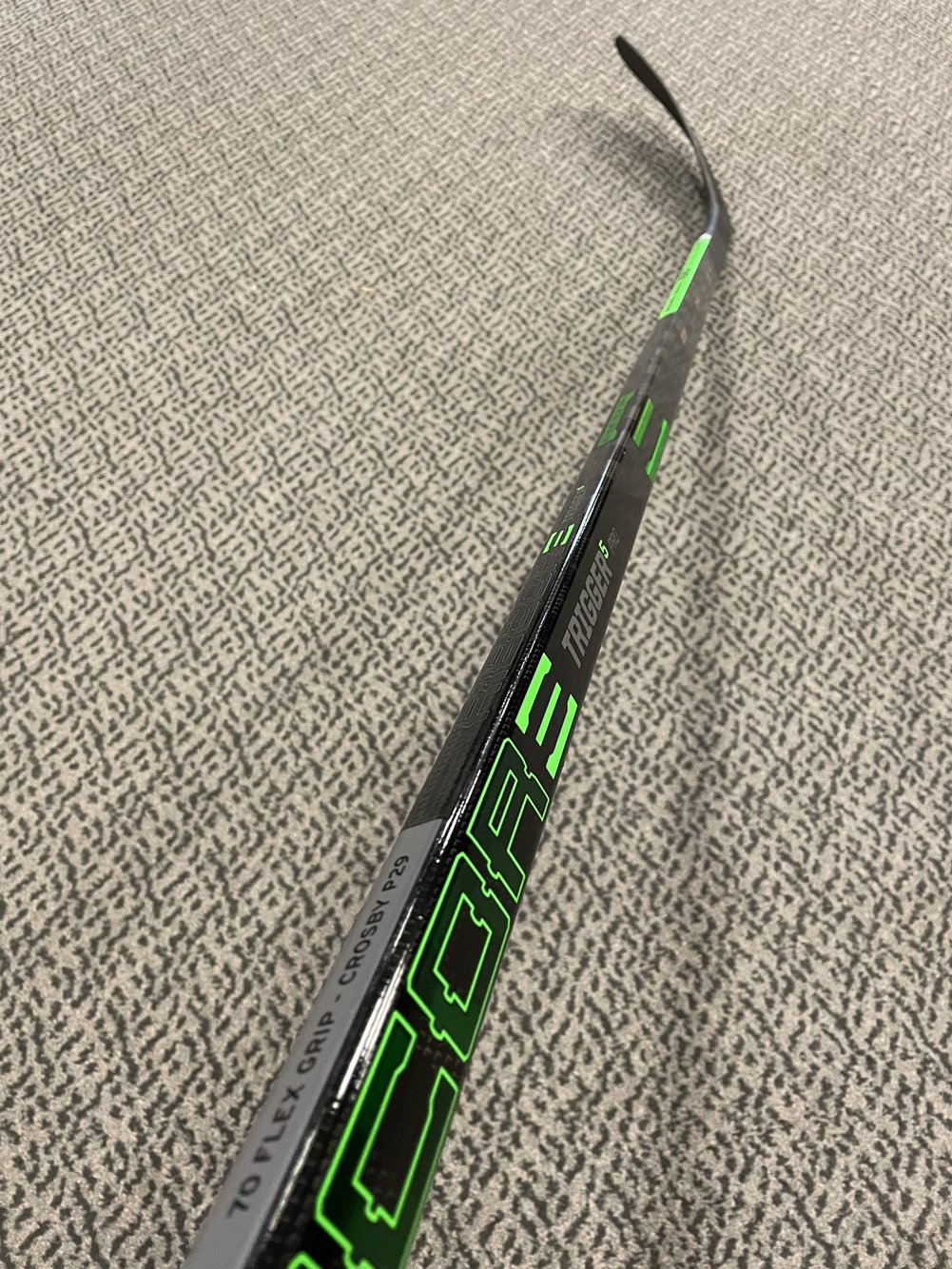 CCM Trigger 5 Pro 70 flex P29 curve right hand stick | SidelineSwap