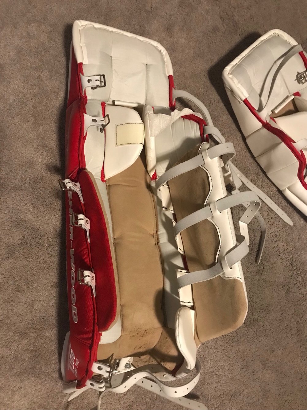 Martin Brodeur Sherwood MB30 T100 Goalie Leg Pads | SidelineSwap