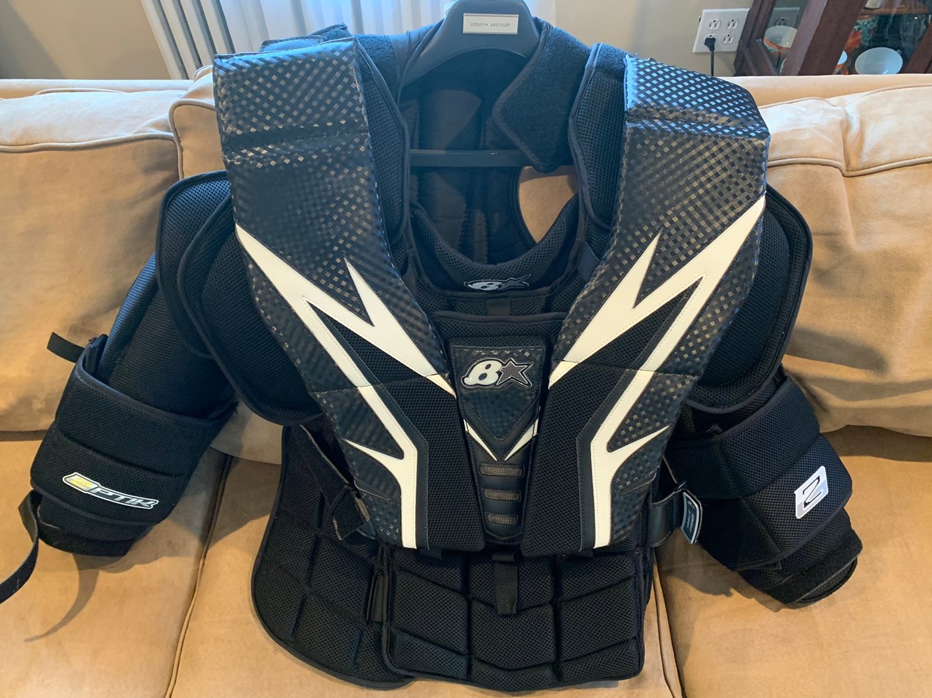 New Medium Brian's Optik 2 Goalie Chest Protector | SidelineSwap