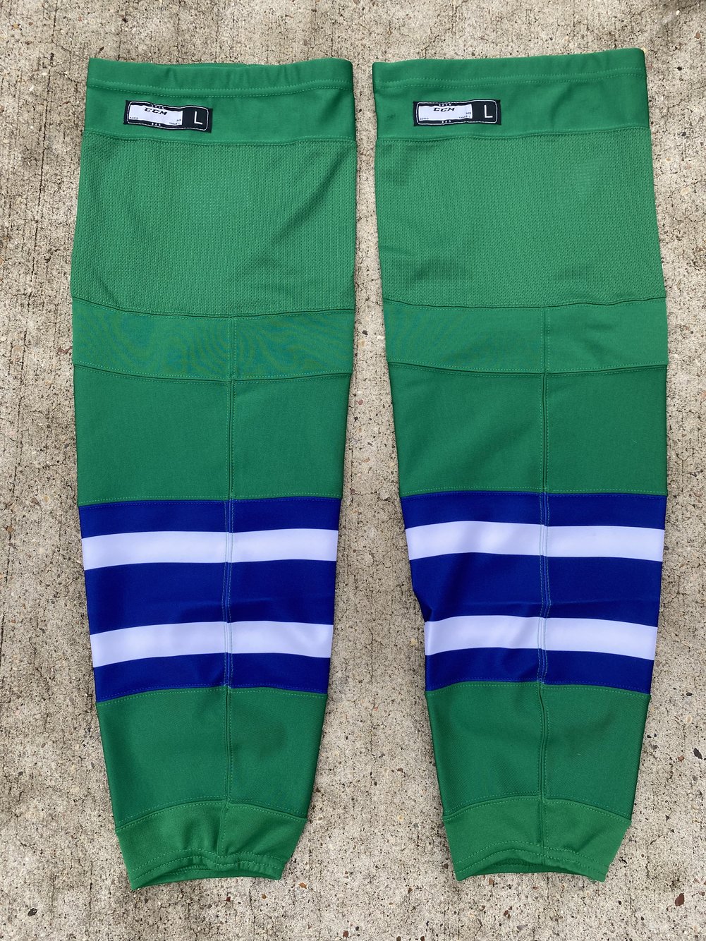 NEW! CCM Edge 4.0 Pro Stock Hockey Shin Pad Socks Vancouver Canucks ...