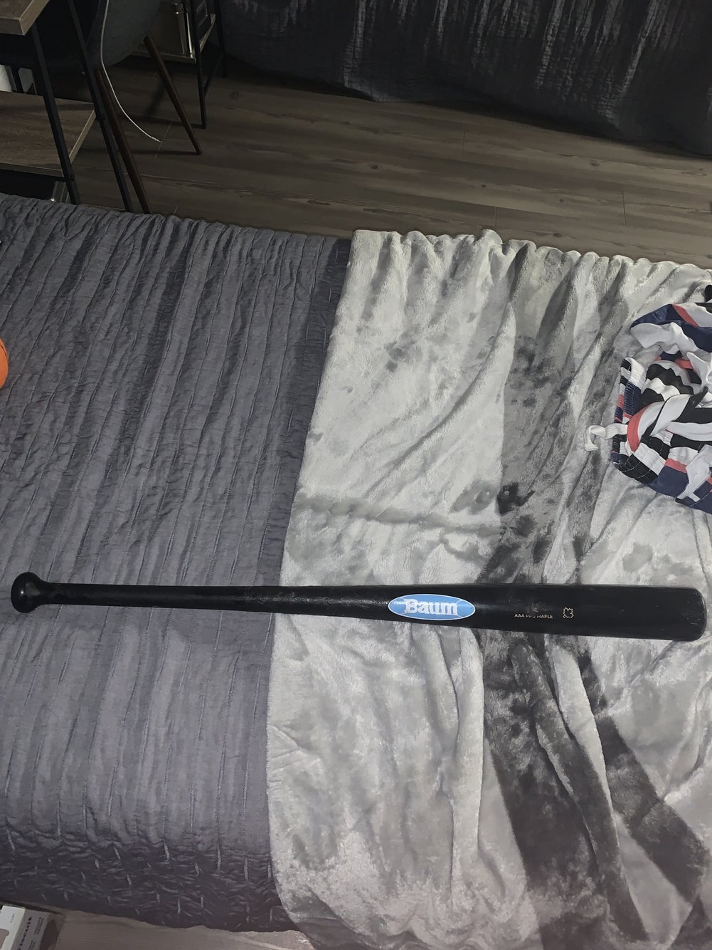 32 Inch Drop 5 Baum Bat: Custom Baby Blue Logo | SidelineSwap