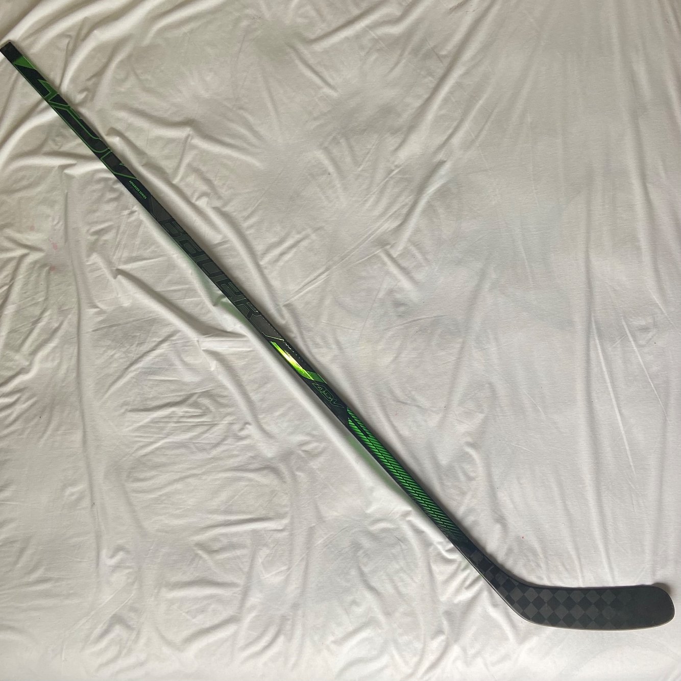 Brand New Bauer Supreme ADV 87 Flex Toe Curve Stick | SidelineSwap