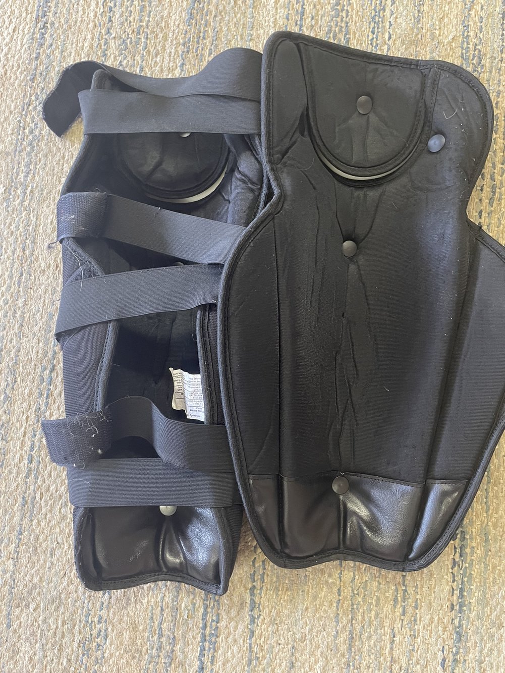 Stevens referee shin pads | SidelineSwap