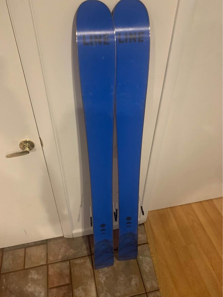 2021 Line Sir Francis Bacon Shorty Skis With Pivot 14 Bindings ...
