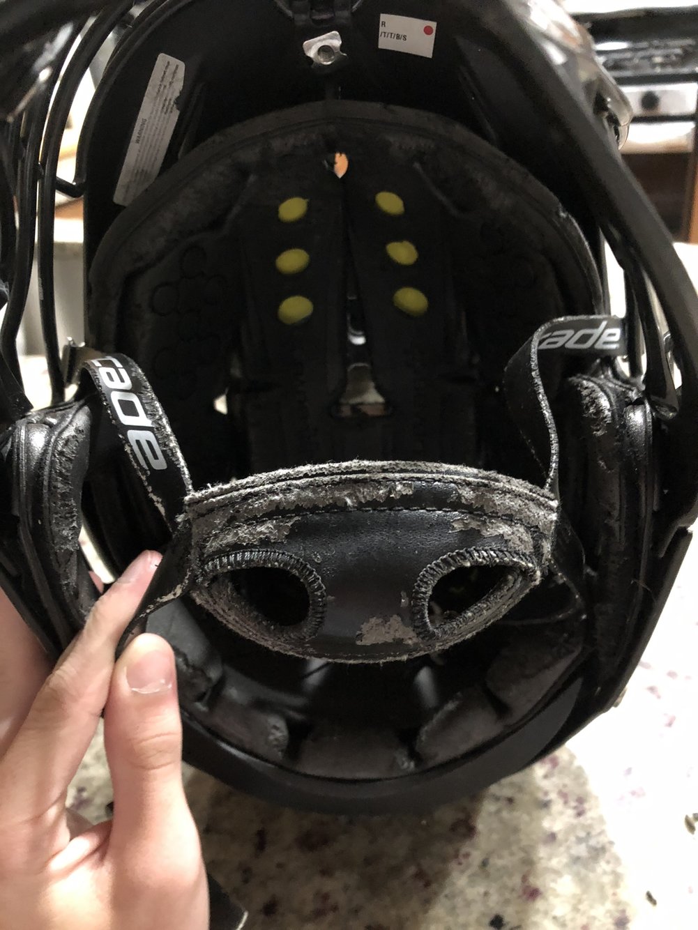 Matte Black Adult Player's Cascade R Helmet | SidelineSwap