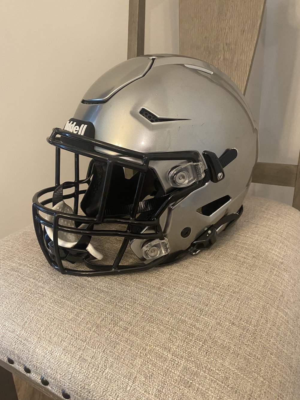 New Riddell SpeedFlex Diamond Helmet | SidelineSwap