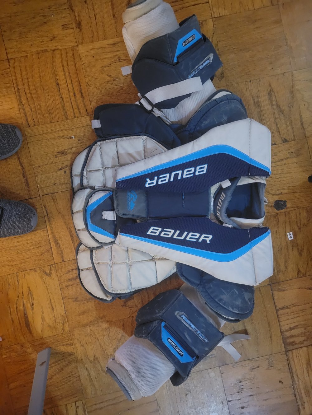 Senior Used Large Bauer Reactor 9000 Goalie Chest Protector | SidelineSwap