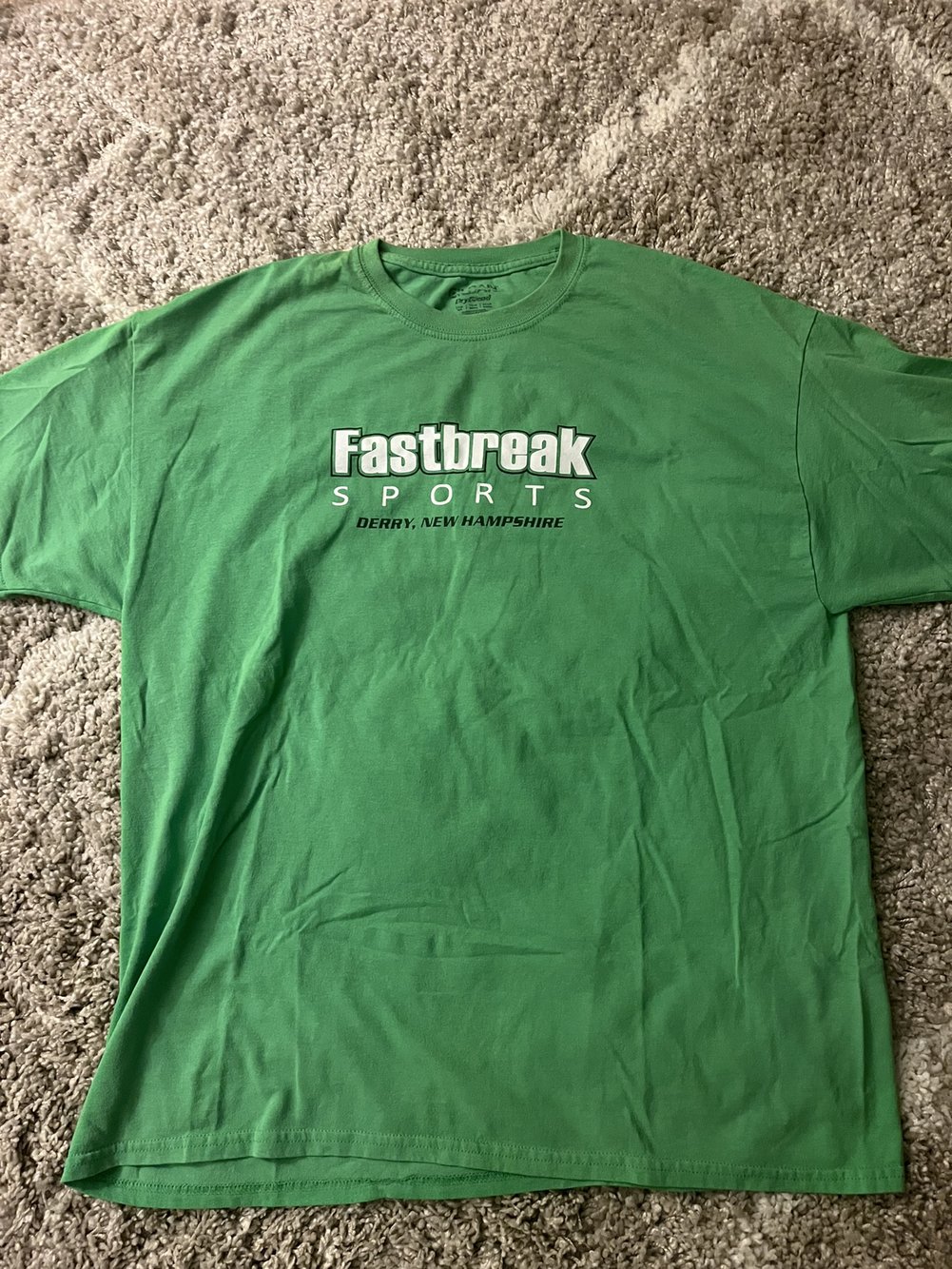 Fastbreak sports t shirt | SidelineSwap
