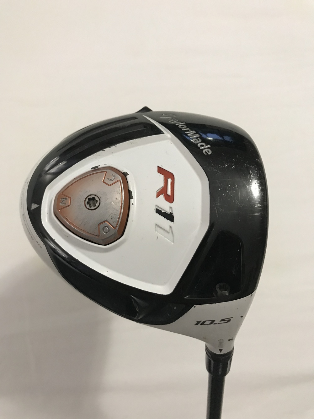 TaylorMade R11 - 10.5° Driver Fujikura Blur ASP 60 Regular Shaft with R1 Headcover | SidelineSwap